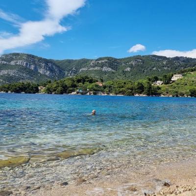 Vucine FKK Beach 🏖️ Dubrovnik-Neretva, Croazia - caratteristiche ...